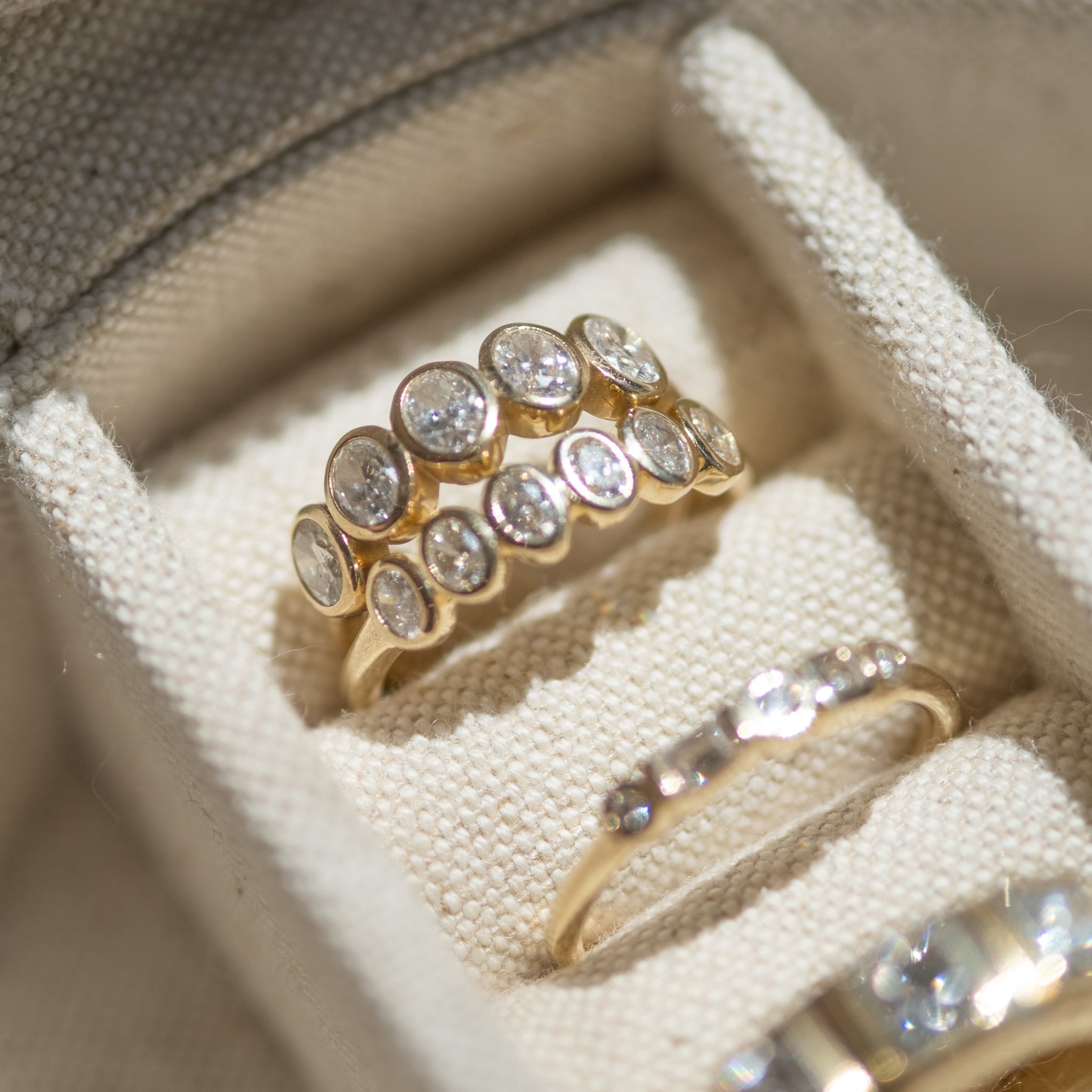 VALE RING – Ernest & Joe