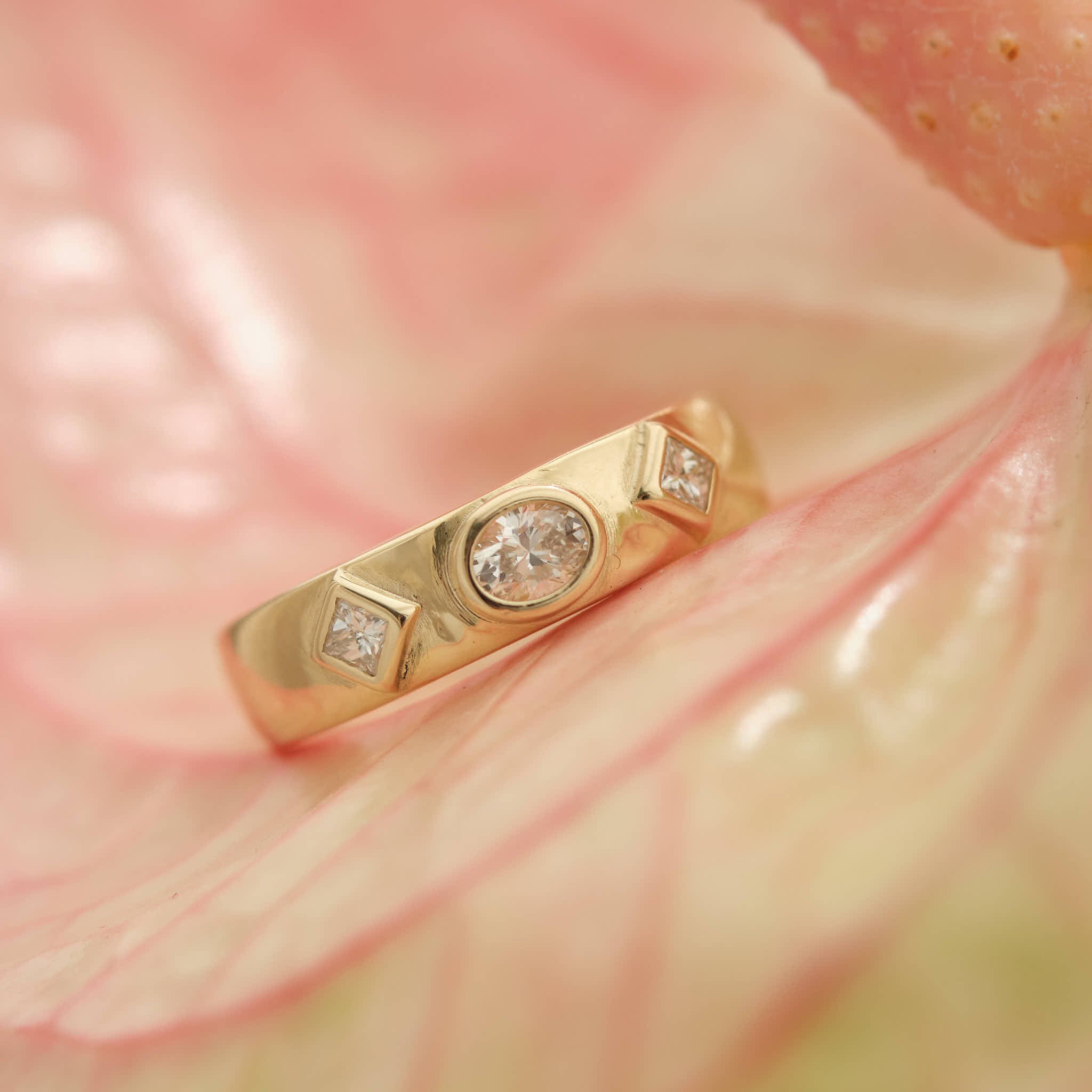 MUSE RING – Ernest & Joe