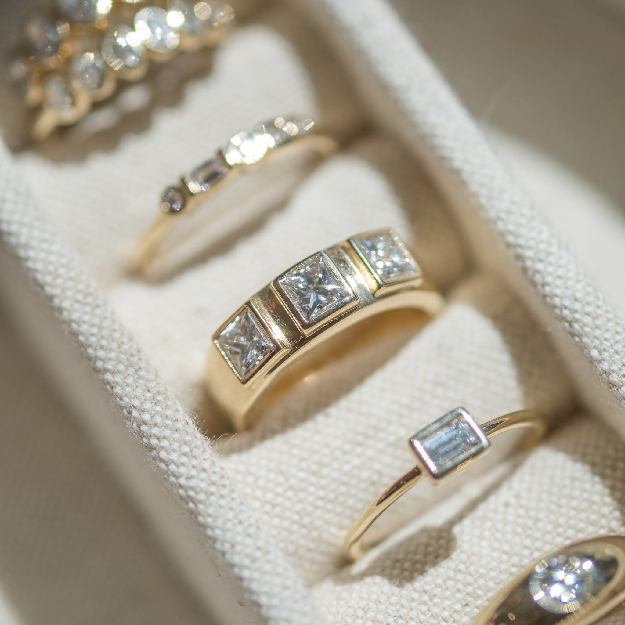 SEVEN SEVEN RING – Ernest & Joe